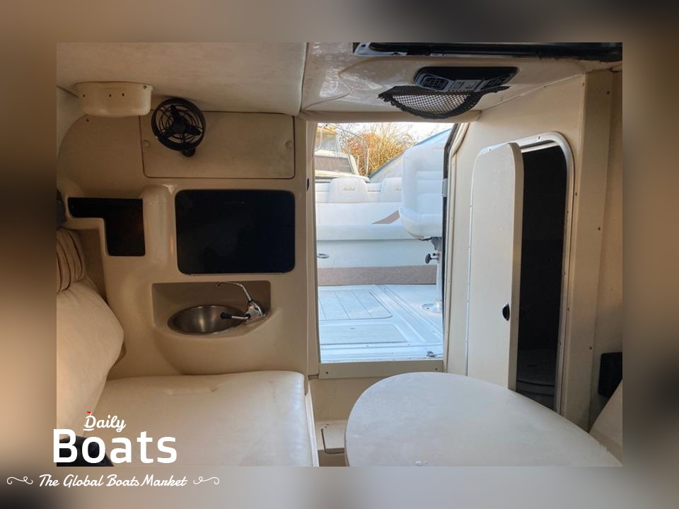 2000 Mariah 238 Shabah for sale. View price, photos and Buy 2000 Mariah ...