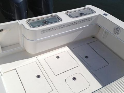 2008 Contender 33T for sale. View price, photos and Buy 2008 Contender ...