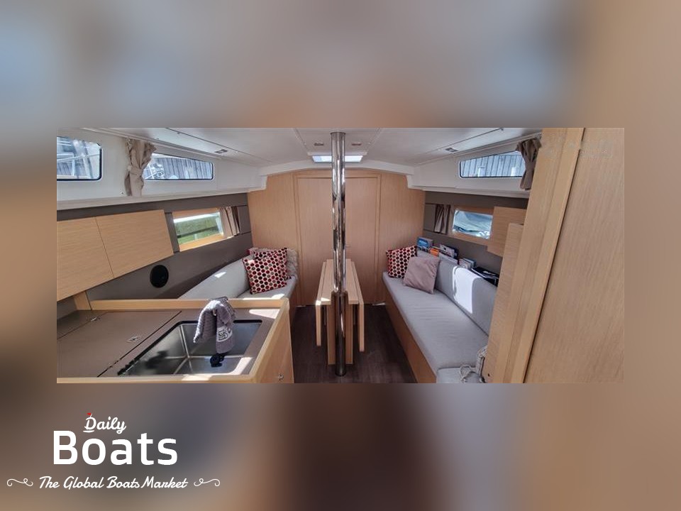 2019 Bénéteau Boats Oceanis 351 for sale. View price, photos and Buy ...