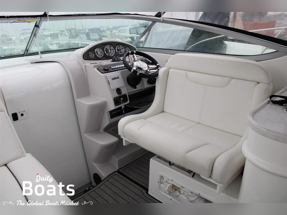 2019 Rinker 290 Express Cruiser for sale. View price, photos and Buy ...