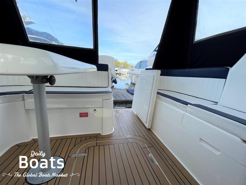 1996 Broom Ocean 29 for sale. View price, photos and Buy 1996 Broom ...