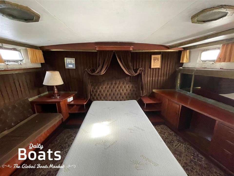 1966 Unclassified Vitsen & Vis Dutch Steel Barge for sale. View price ...