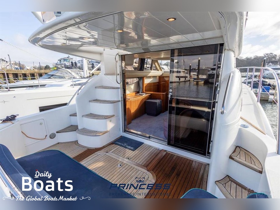 2002 Princess 38 на продажу. Посмотреть цену, фотографии и Купить 2002 ...