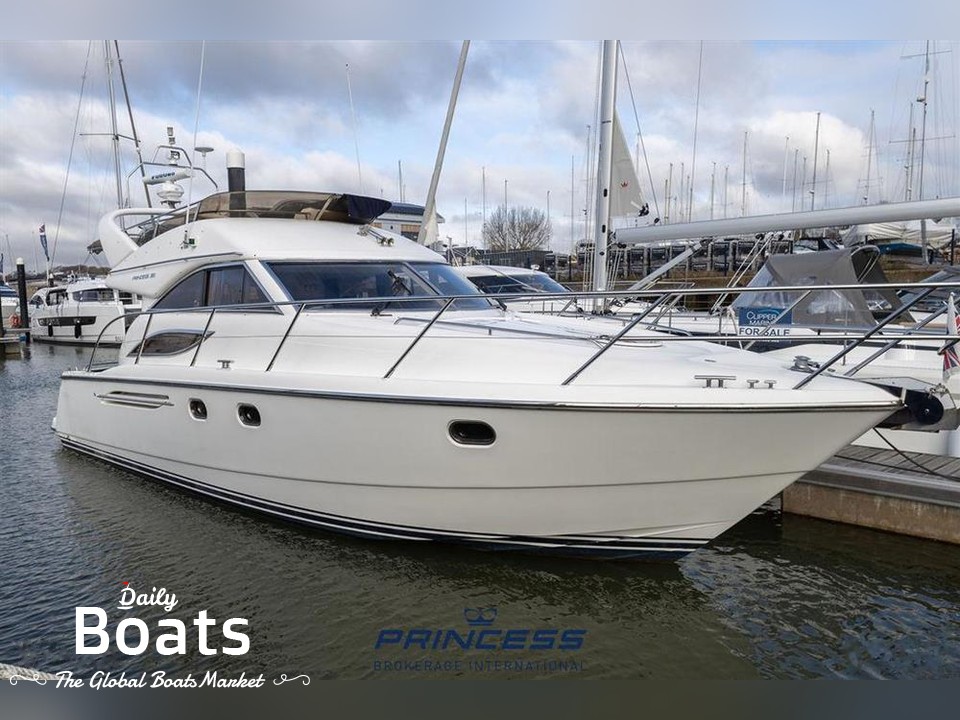 2002 Princess 38 for sale. View price, photos and Buy 2002 Princess 38 ...