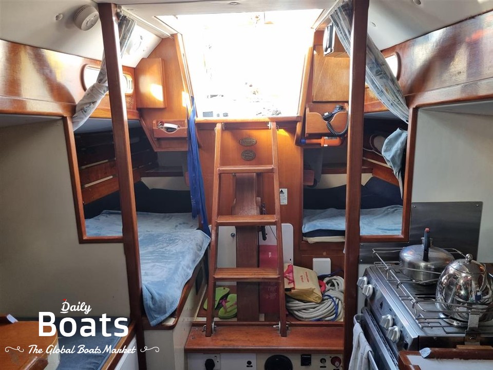 1989 Cornish Crabbers Pilot Cutter 30 for sale. View price, photos and ...