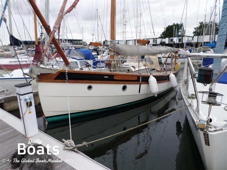 1989 Cornish Crabbers Pilot Cutter 30 for sale. View price, photos and ...