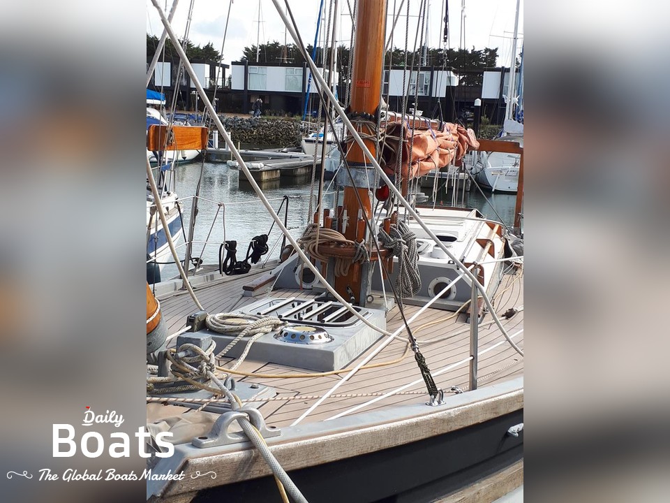 1989 Cornish Crabbers Pilot Cutter 30 for sale. View price, photos and ...