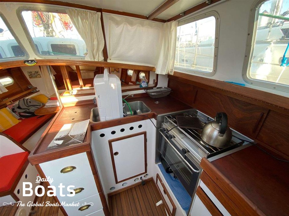 1991 Burkhalter Haliotis 38 for sale. View price, photos and Buy 1991 ...