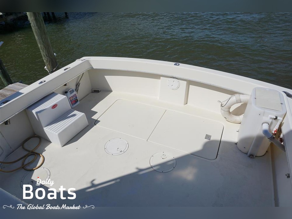 1987 Hatteras Yachts 32 for sale. View price, photos and Buy 1987 ...