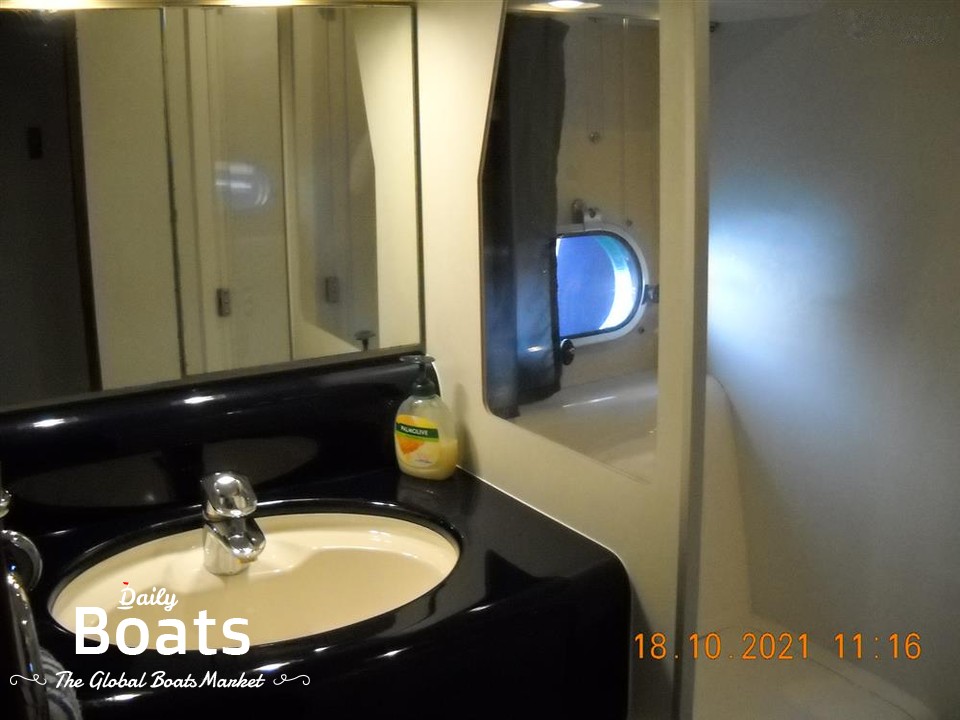 1996 Princess 440 for sale. View price, photos and Buy 1996 Princess ...