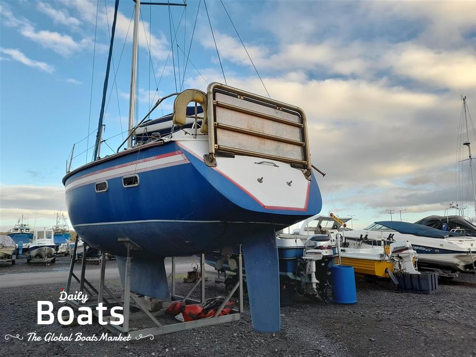 1984 Hunter 34 for sale. View price, photos and Buy 1984 Hunter 34 #397791