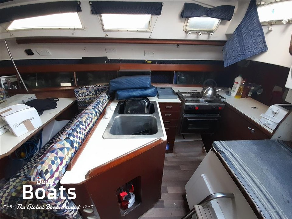 1984 Hunter 34 for sale. View price, photos and Buy 1984 Hunter 34 #397791