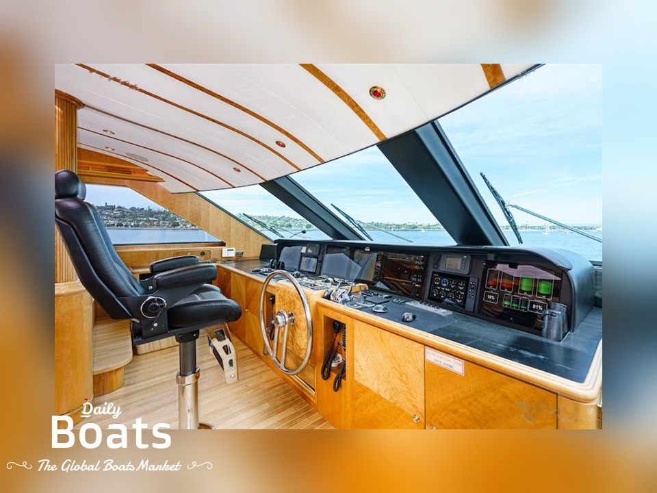 2005 Horizon 106 Tri-Deck Motor Yacht for sale. View price, photos and ...