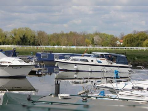 1974 Marine Project 31 for sale. View price, photos and Buy 1974 Marine ...