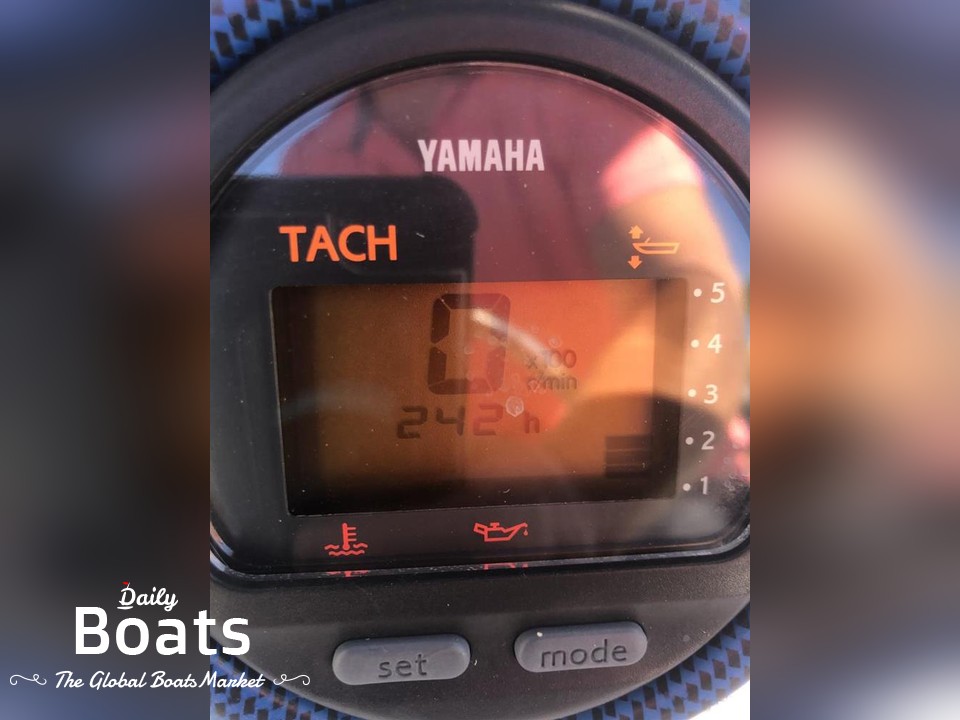 2002 Cobia Boats 254 Cc for sale. View price, photos and Buy 2002 Cobia ...