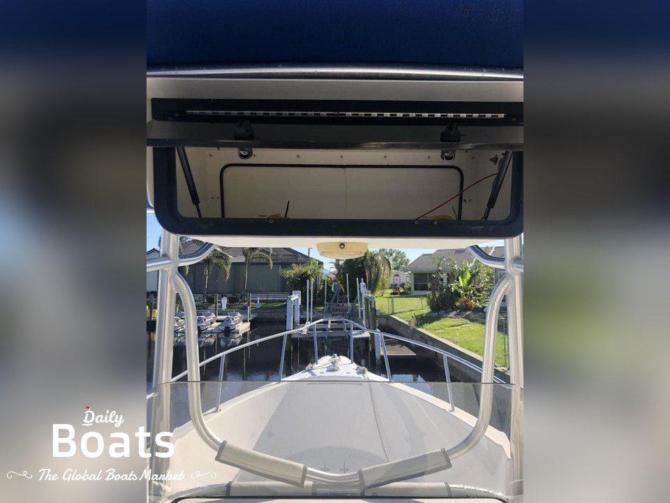 2002 Cobia Boats 254 Cc for sale. View price, photos and Buy 2002 Cobia ...