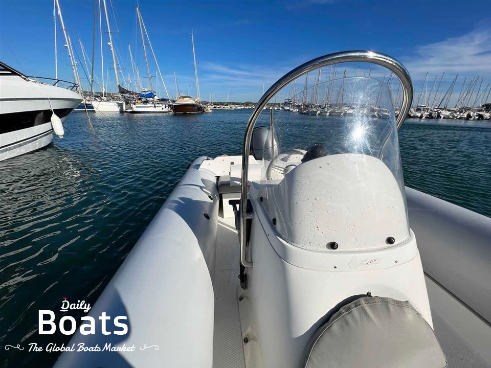 2011 Silvers Phoenix 570 for sale. View price, photos and Buy 2011 ...