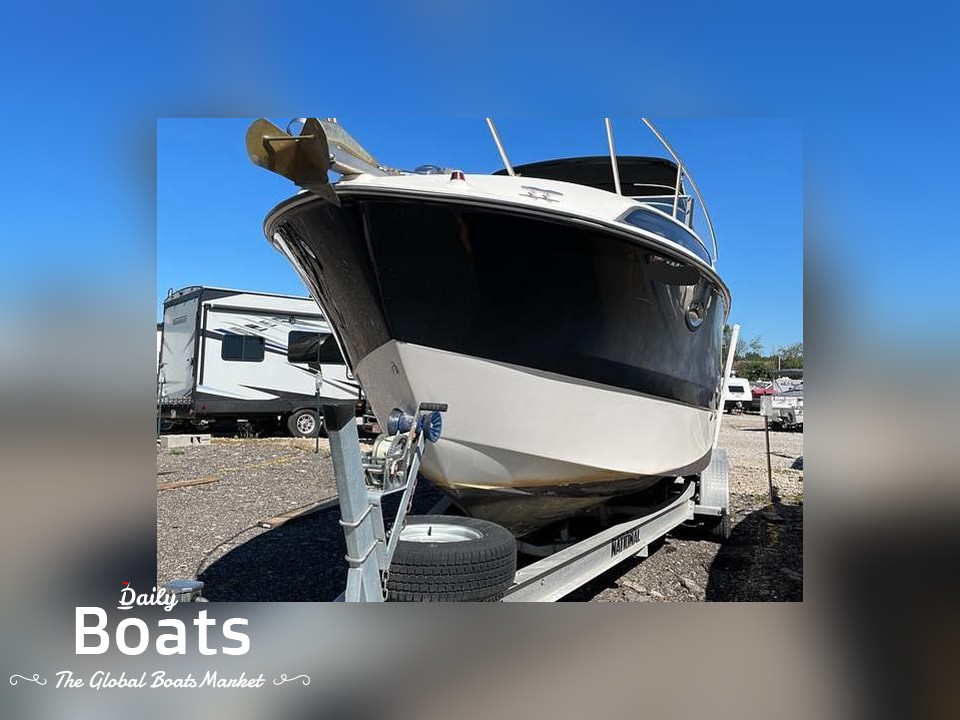 2011 Bayliner Boats 2255 Sunbridge for sale. View price, photos and Buy ...