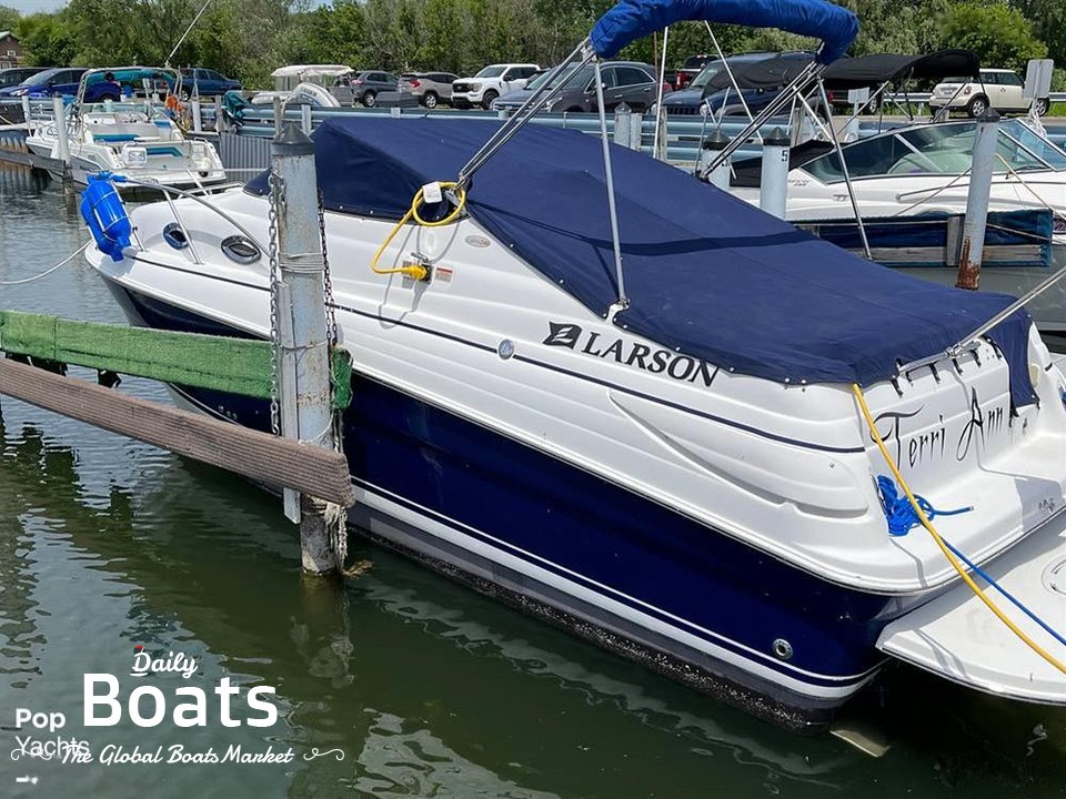 2005 Larson Boats 240 for sale. View price, photos and Buy 2005 Larson ...