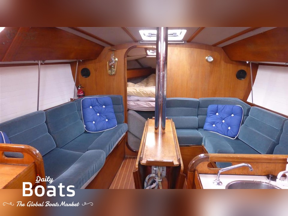 1985 Jeanneau Sun Rise 34 for sale. View price, photos and Buy 1985 ...