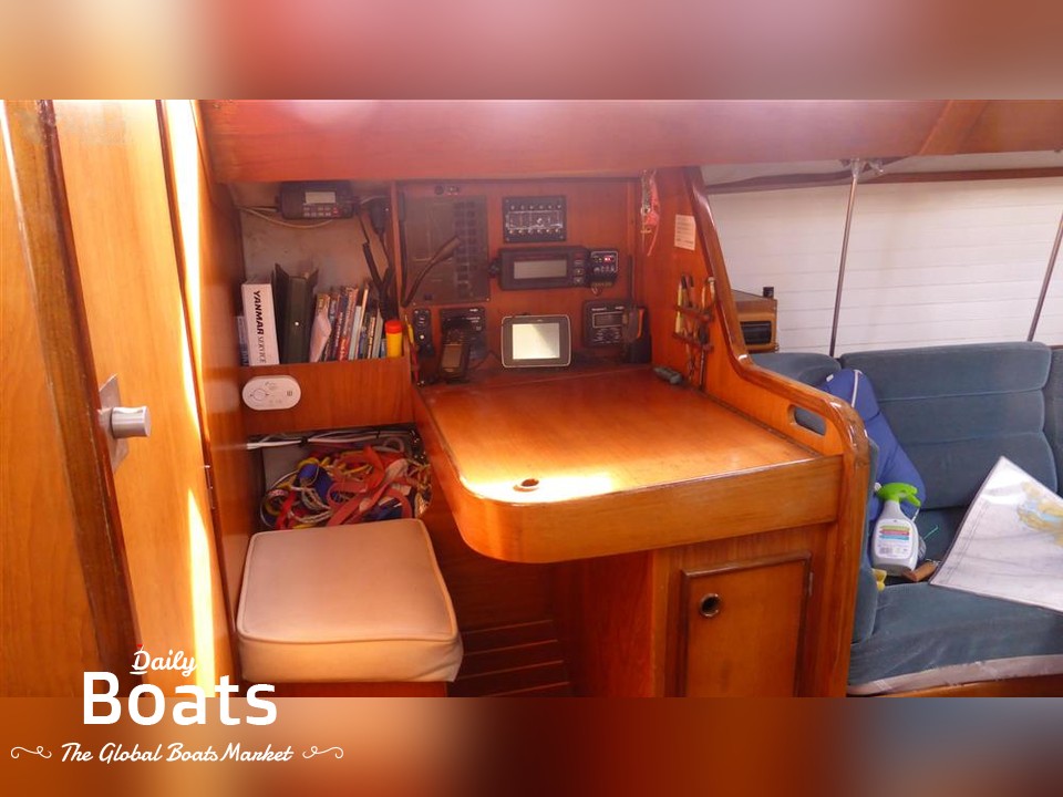 1985 Jeanneau Sun Rise 34 for sale. View price, photos and Buy 1985 ...