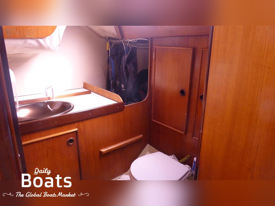 1985 Jeanneau Sun Rise 34 for sale. View price, photos and Buy 1985 ...