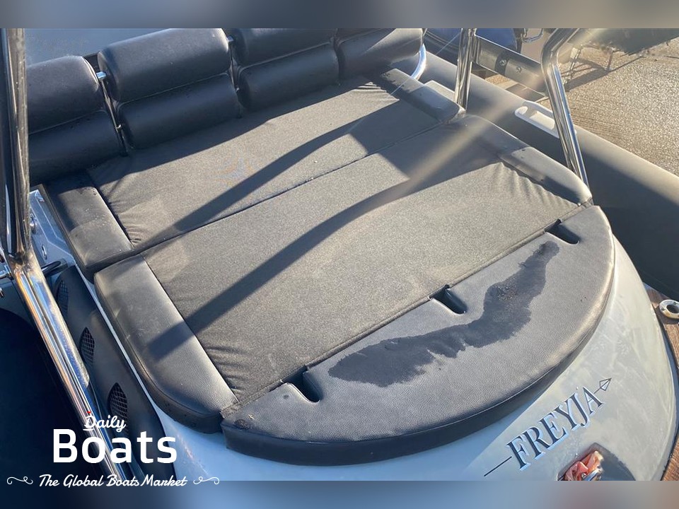 2009 Arctic Blue 23 for sale. View price, photos and Buy 2009 Arctic ...