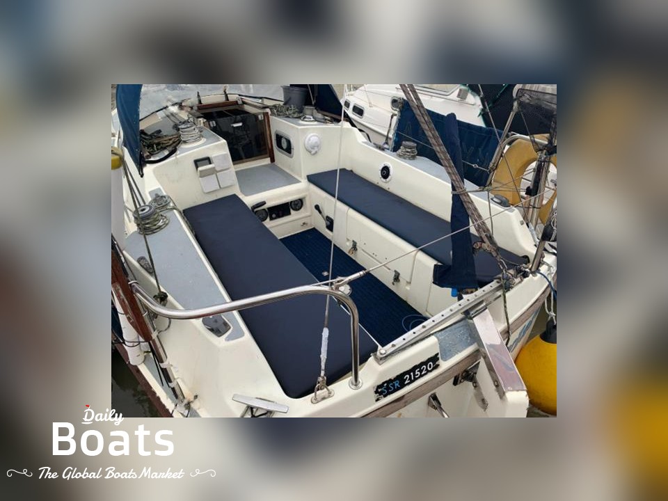 1987 Westerly Merlin 28 for sale. View price, photos and Buy 1987 ...