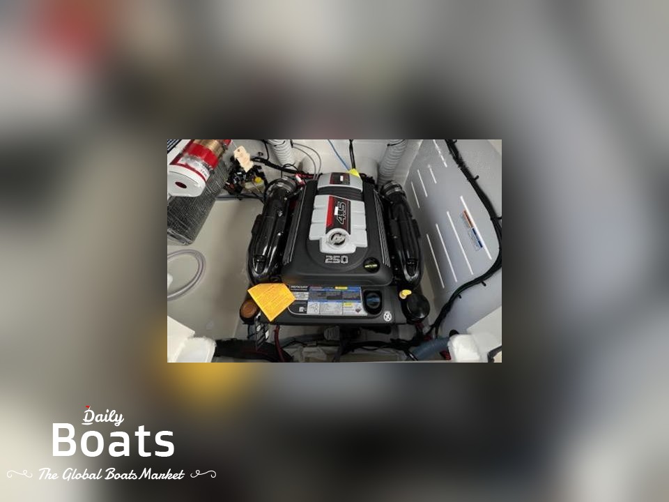 2023 Bayliner Boats Vr5 for sale. View price, photos and Buy 2023 ...