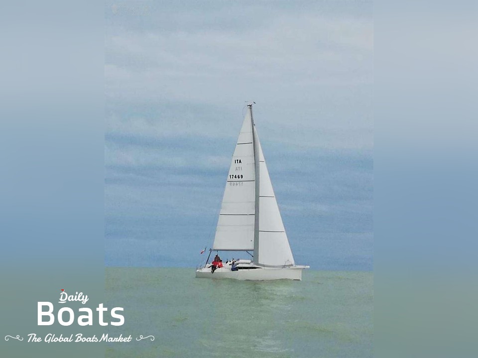 2014 Comar Comet 31 S for sale. View price, photos and Buy 2014 Comar ...