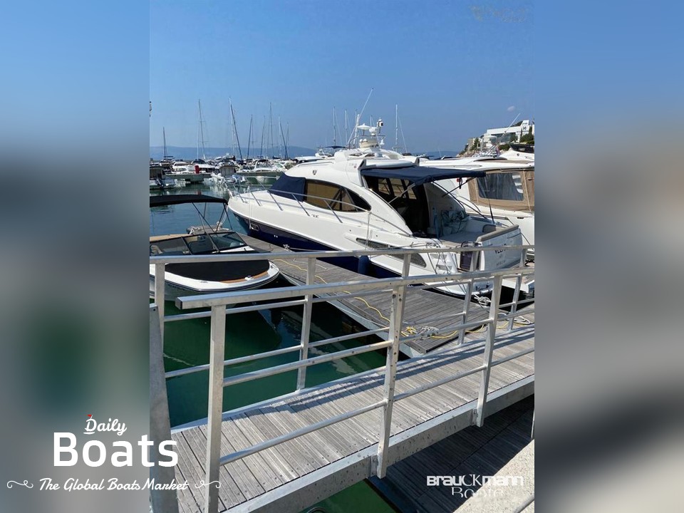 2005 Sealine C390 for sale. View price, photos and Buy 2005 Sealine ...