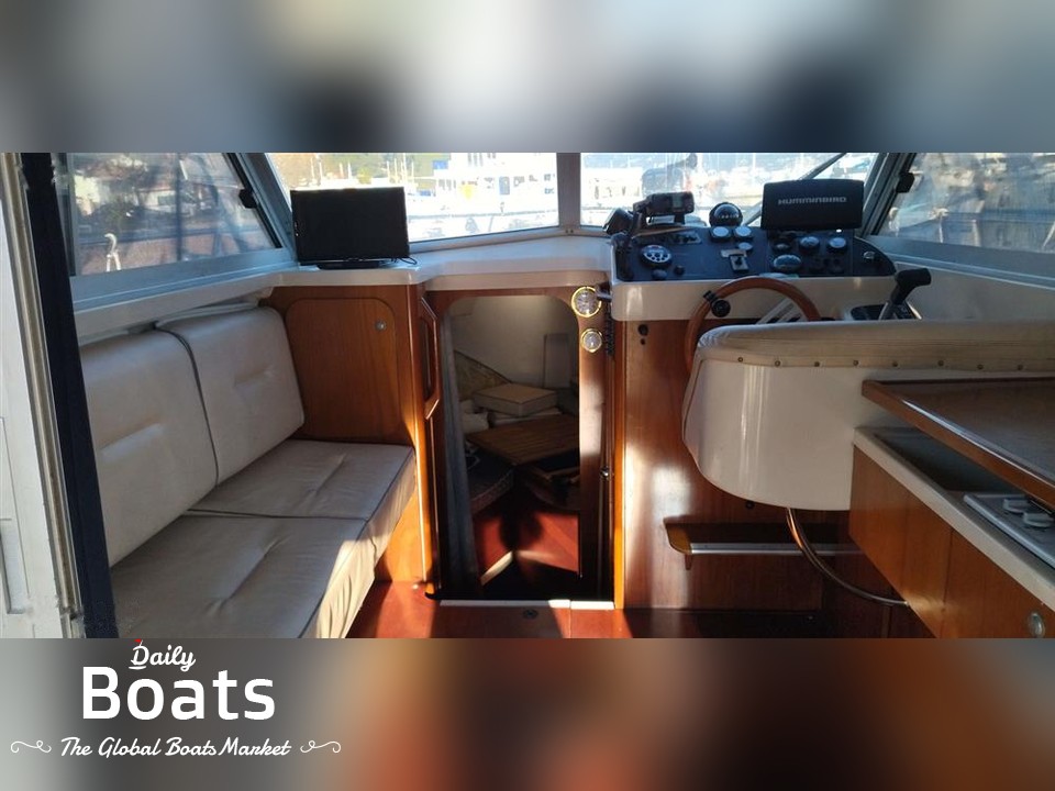 1991 Bénéteau Boats Antares 850 for sale. View price, photos and Buy ...