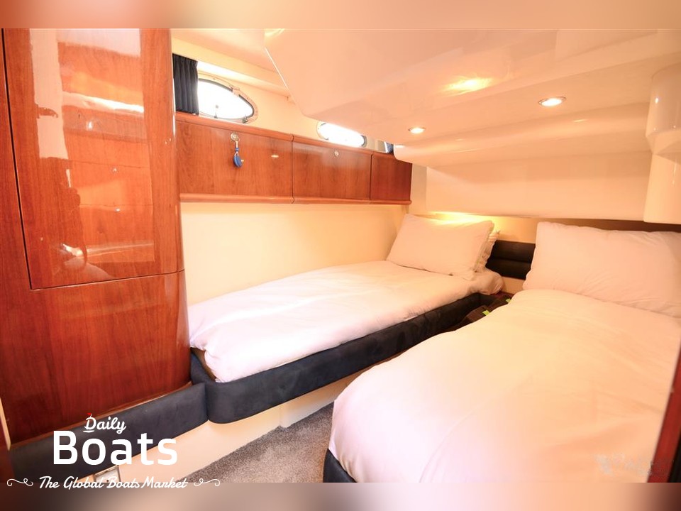 2007 Fairline Phantom 40 for sale. View price, photos and Buy 2007 ...