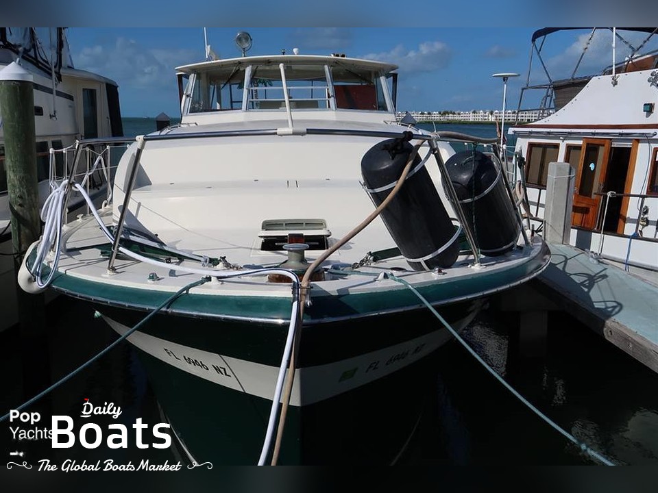 1972 Chris-Craft Commander for sale. View price, photos and Buy 1972 ...