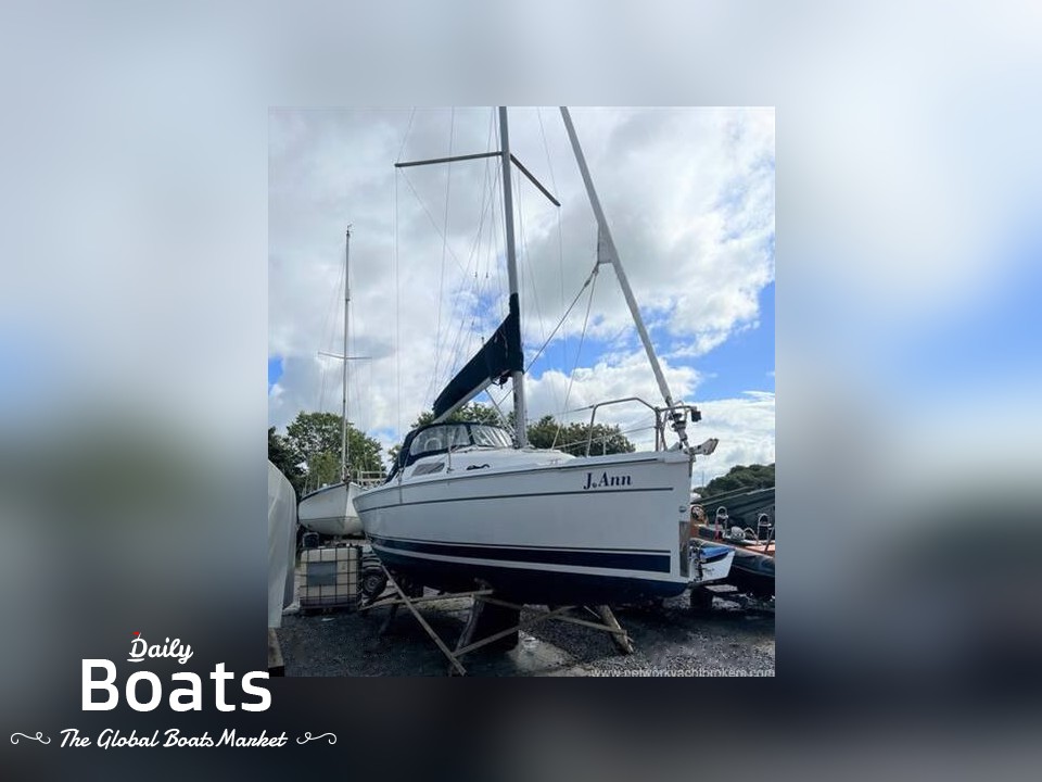 2005 Hunter Legend 27 for sale. View price, photos and Buy 2005 Hunter ...