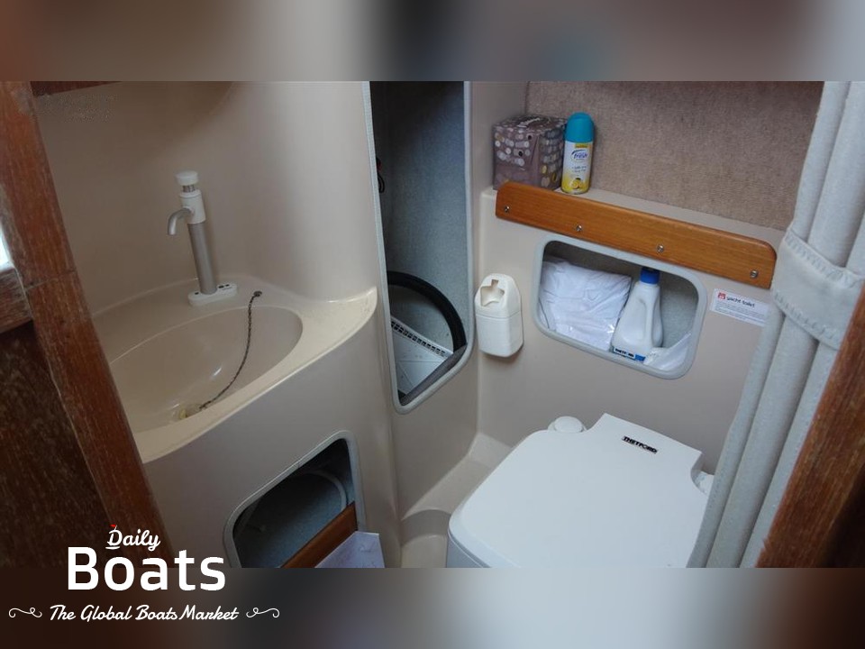 1997 Hunter Ranger 245 for sale. View price, photos and Buy 1997 Hunter ...