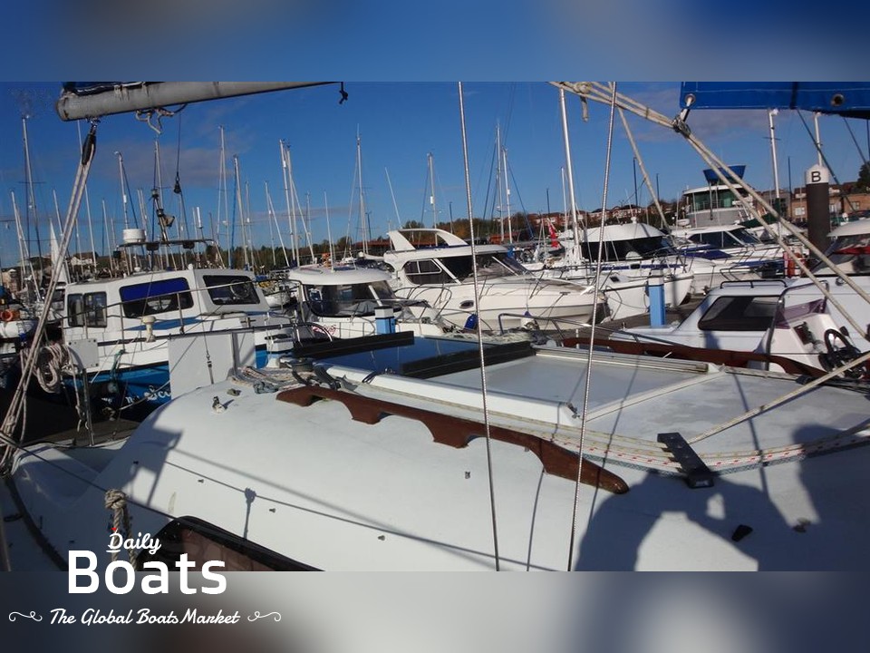 1997 Hunter Ranger 245 for sale. View price, photos and Buy 1997 Hunter ...