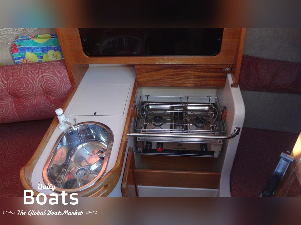 1997 Hunter Ranger 245 for sale. View price, photos and Buy 1997 Hunter ...