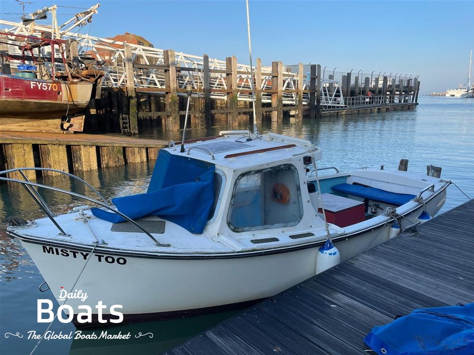1985 Plymouth Pilot 18 for sale. View price, photos and Buy 1985 ...