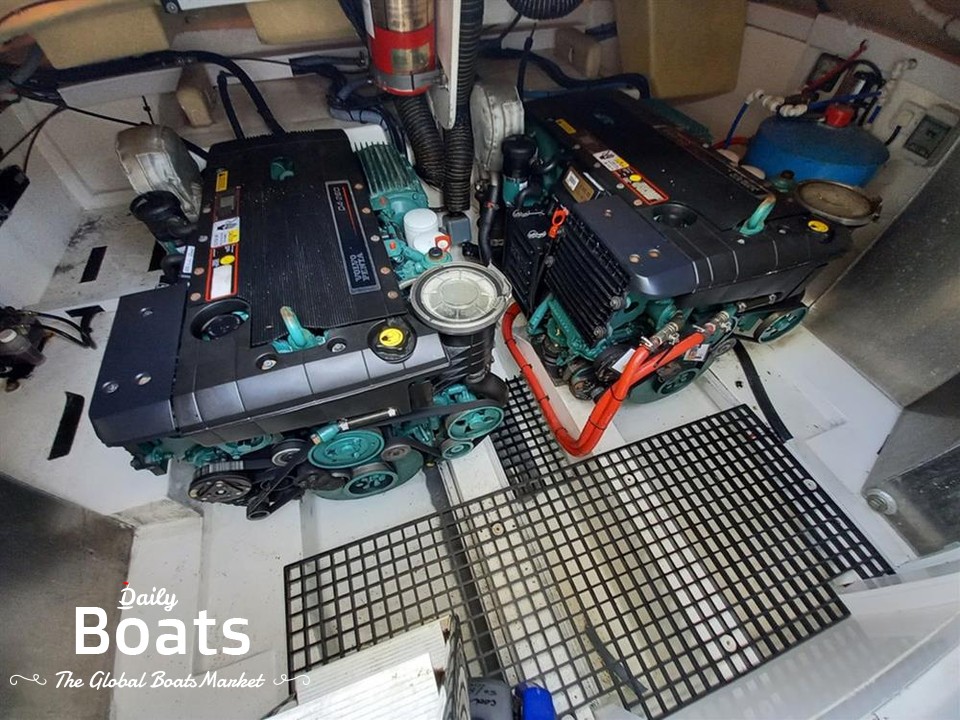 2011 Sealine Sc35 for sale. View price, photos and Buy 2011 Sealine ...