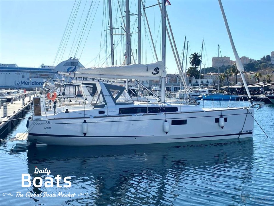2022 Bénéteau Boats Oceanis 381 te koop. Bekijk prijs, foto's en 2022 ...