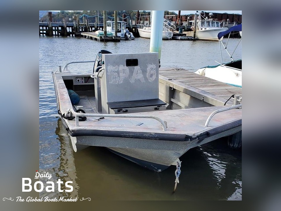 2001 Sea Ark 19 Aluminum Work Boat te koop. Bekijk prijs, foto's en ...