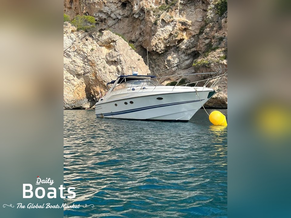 1993 Sunseeker Mustique 42 for sale. View price, photos and Buy 1993 ...