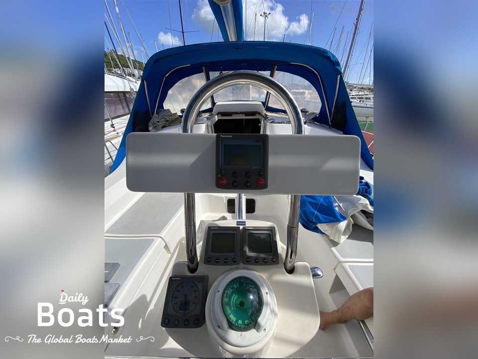 2004 Hunter 44 Ds for sale. View price, photos and Buy 2004 Hunter 44 ...