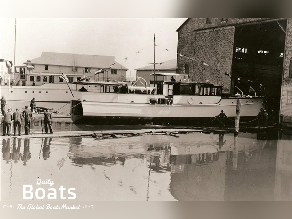 1930 Defoe Shipbuilding Commuter Yacht for sale. View price, photos and ...