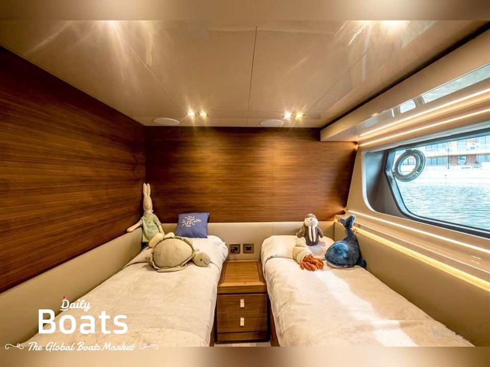 2019 Ferretti Yachts Custom Line 28 Navetta for sale. View price ...