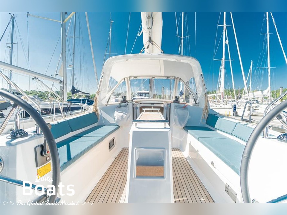 2020 Bénéteau Boats Oceanis 381 for sale. View price, photos and Buy ...