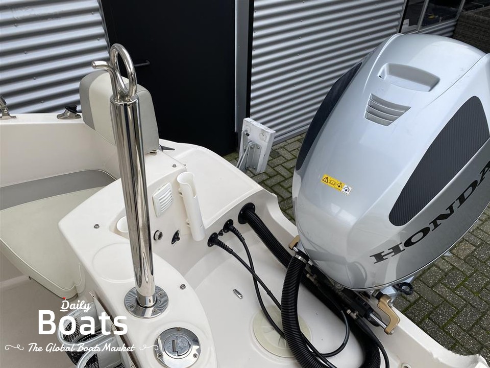 2009 Quicksilver Boats 635 Commander for sale. View price, photos and ...