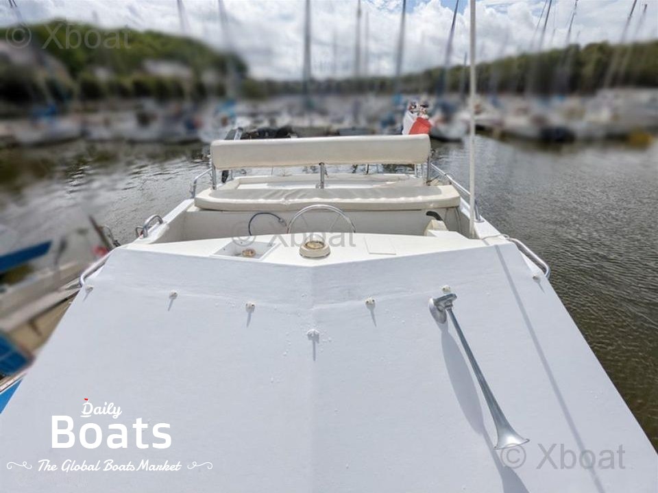 1984 Bénéteau Boats Antares 860 for sale. View price, photos and Buy ...