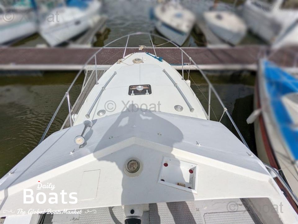 1984 Bénéteau Boats Antares 860 for sale. View price, photos and Buy ...